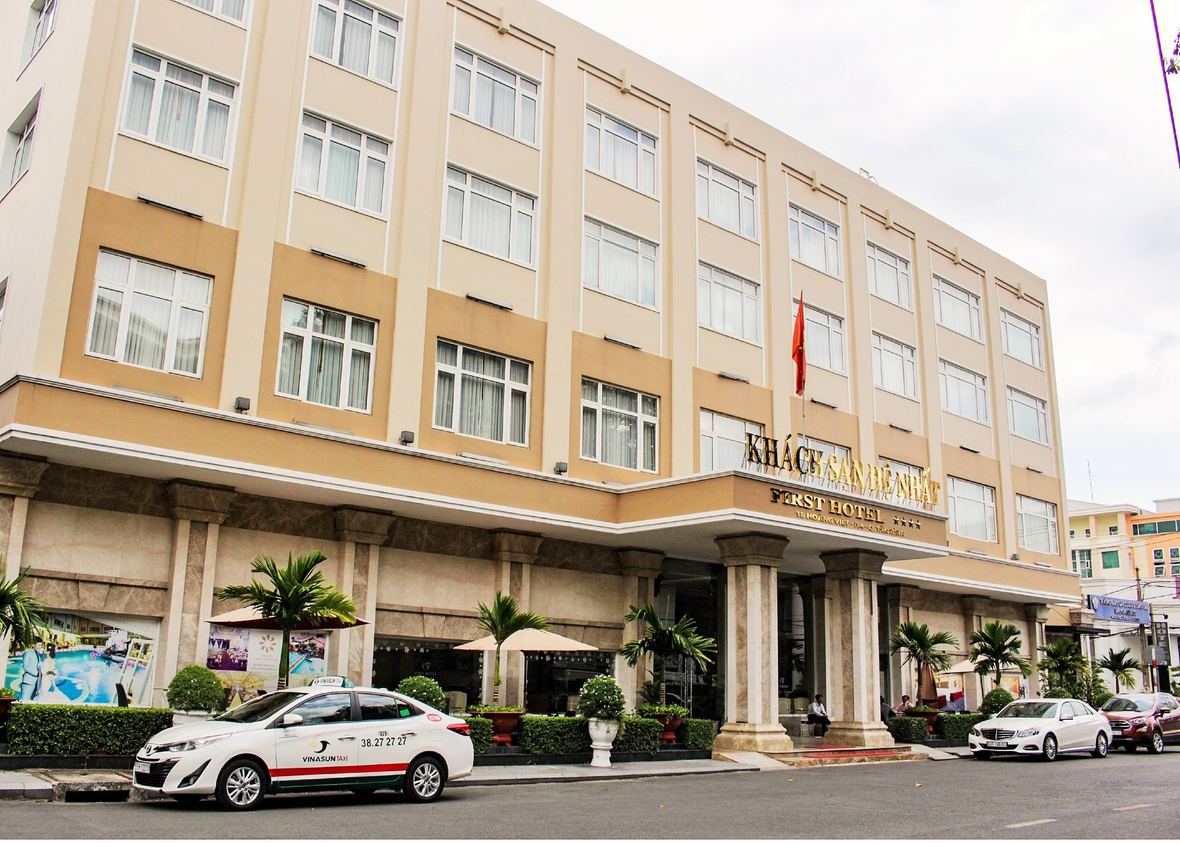 Accommodation - firsthotelsaigon.com