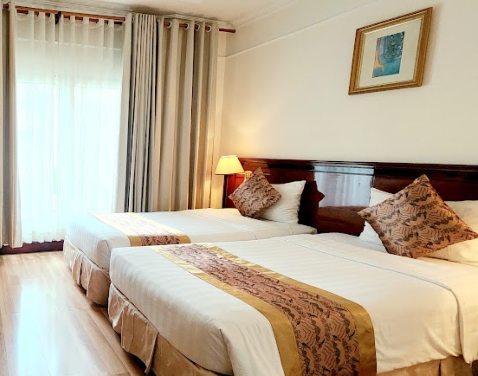 First Wing Deluxe - firsthotelsaigon.com